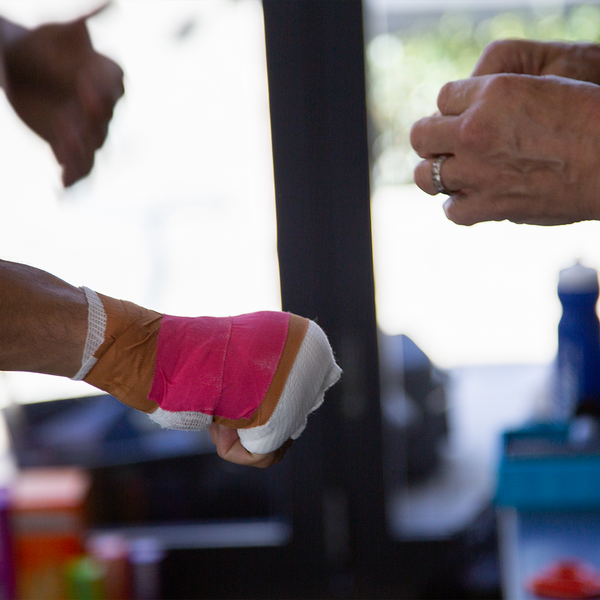 Victor PRO Rigid Tape Pink Drum 38mm - Phoenix Physio Supplies